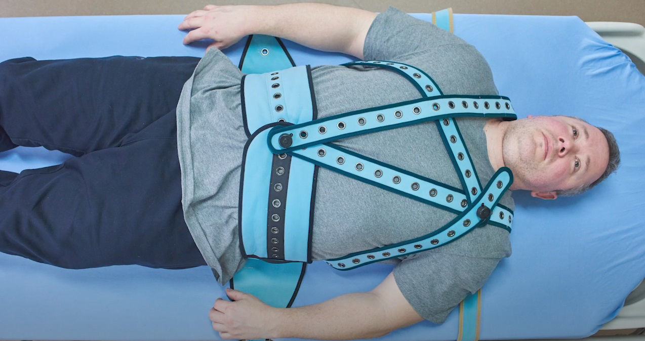 Associated Medical Supplies. PINEL約束帶 - 肩帶